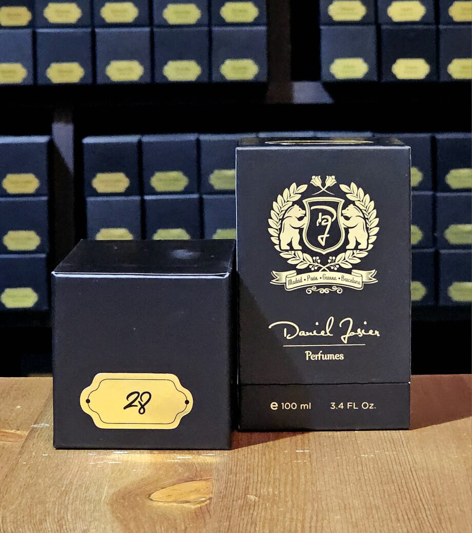 28 - Perfumes de autor Daniel Josier